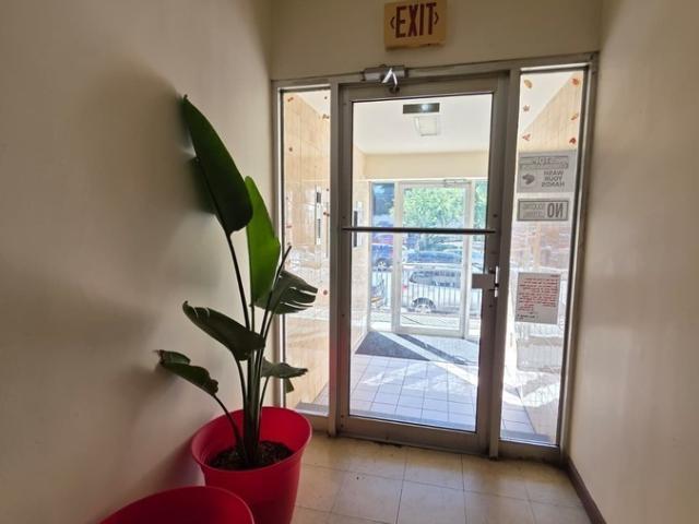 185 Valentine Ln, Yonkers, NY 10705