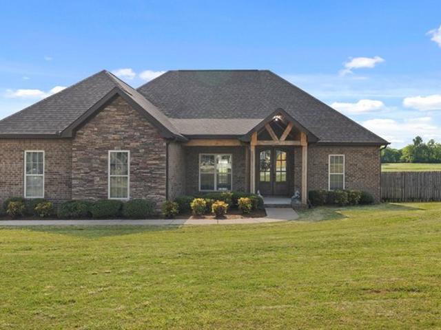 185 Valley Grove St, Tuscumbia, AL 35674