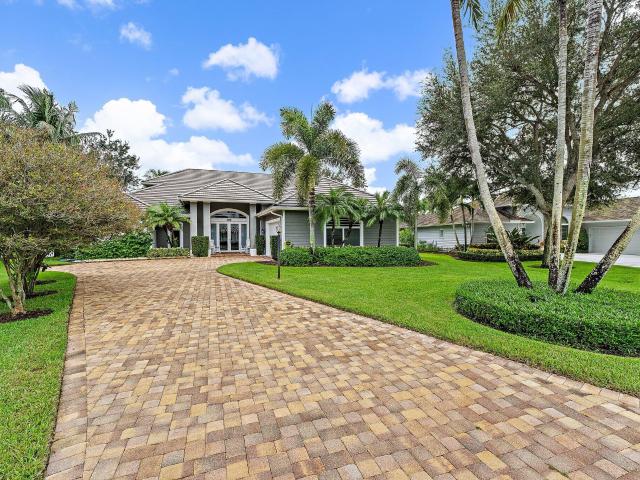 18647 SE Lakeside Way, Jupiter, FL 33469 | MLS #R11135 | Compass