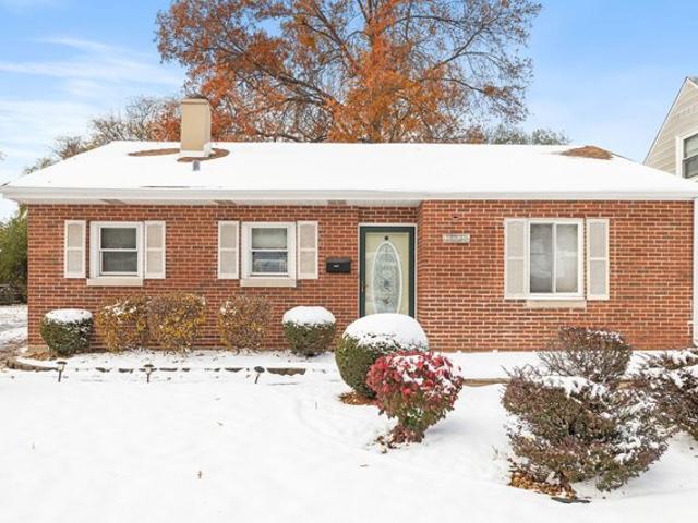 18646 Martin Ave, Homewood, IL 60430