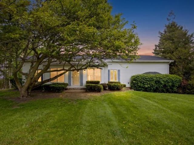 1864 Myers Rd, Shelby, OH 44875