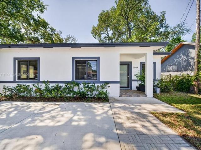 1864 NW 84th St, Miami, FL 33147
