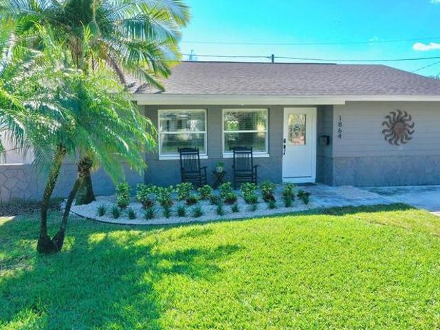 1864 New Hampshire Ave NE, Saint Petersburg, FL 33703