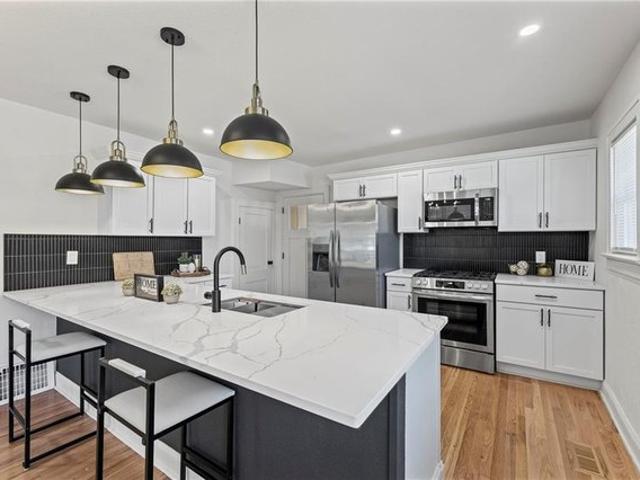 1864 Glendale Ave, Kansas City, KS 66104