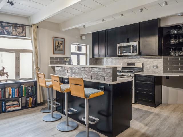 1864 Sherman Avenue # 5NW
