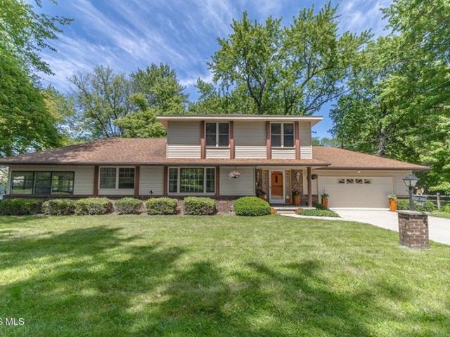 1864 Travis Dr, Toledo, OH 43613