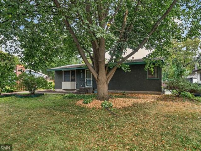 1864 8th St, White Bear Lake, MN 55110