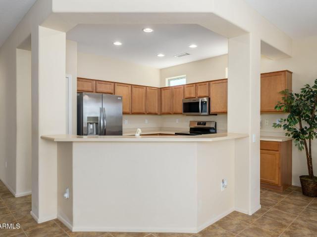 18652 N Patina Ct, Surprise, AZ 85387 | MLS #7002