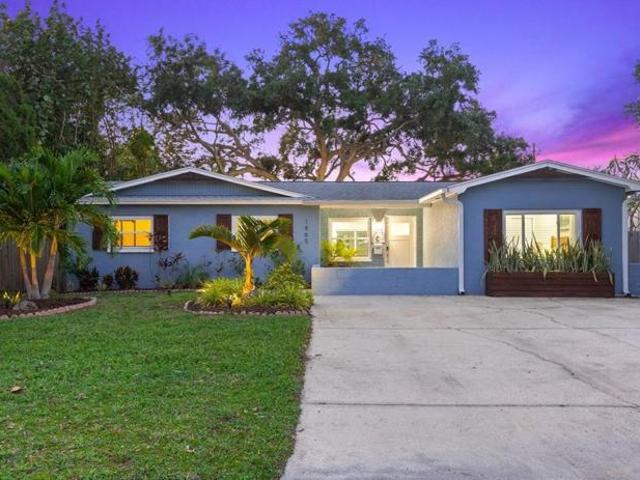 1865 Nebraska Ave NE, Saint Petersburg, FL 33703