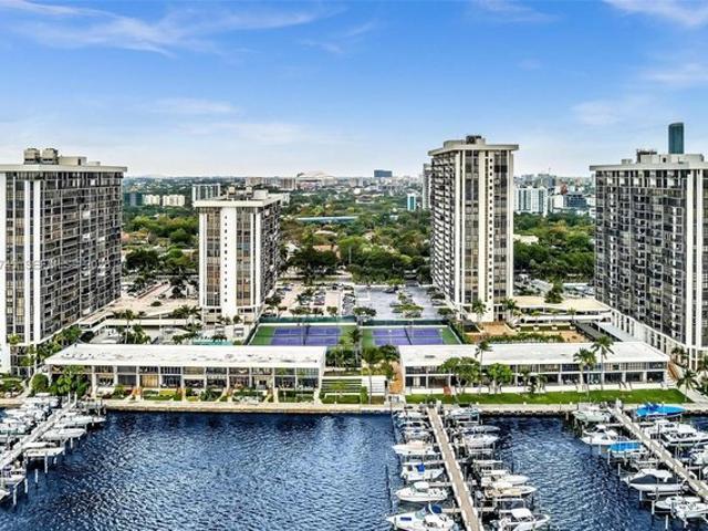 1865 Brickell Ave Unit A105, Miami, FL 33129