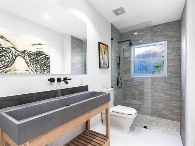 1865 Daytonia Rd, Miami Beach, FL 33141 | MLS #A11982