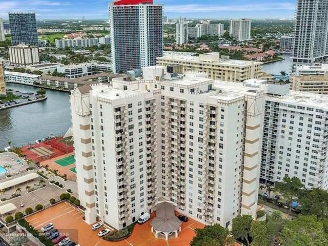 1865 S Ocean Dr, 17I, Hallandale Beach, FL 33009