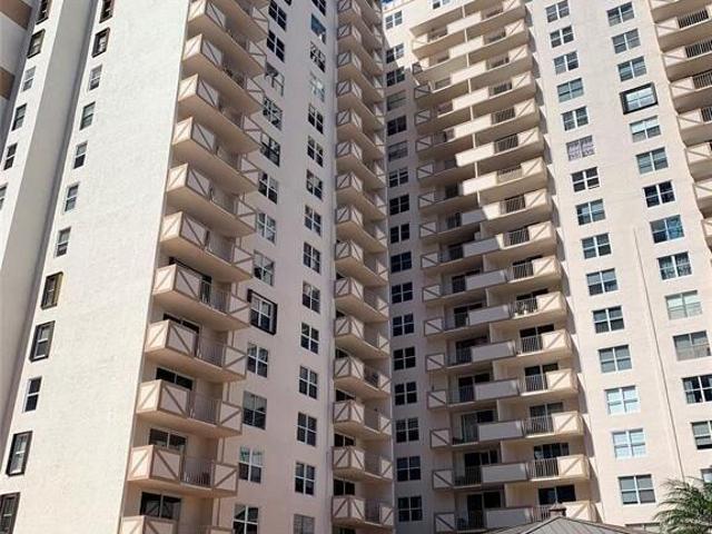 1865 S Ocean Dr, 20M, Hallandale Beach, FL 33009