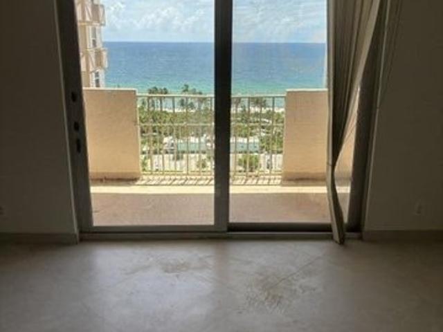 1865 S Ocean Dr, Hallandale Beach, FL 33009
