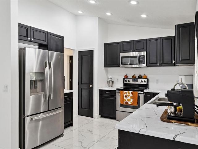 1865 15th St, Orange City, FL 32763 | MLS #O6365
