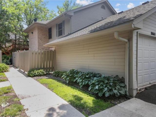 18669 Clear View Ct, Minnetonka, MN 55345