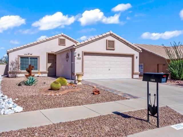 1866 N Via Carrizal, Green Valley, AZ 85614