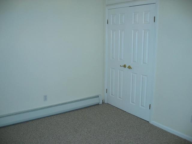 1866 Kennedy Blvd # 4A