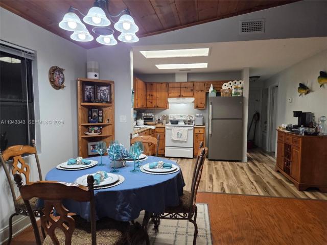 1866 9th Pl, Unit 3, Vero Beach, FL 32960 | MLS #A11943