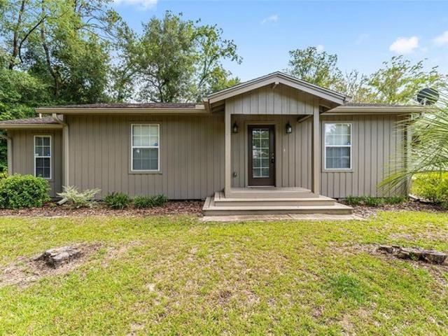 18673 NW 252nd St, High Springs, FL 32643