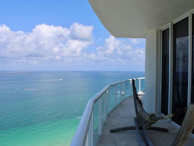 18671 Collins Ave #Ph2, Sunny Isles Beach, FL 33160