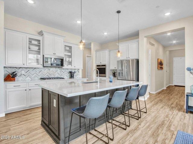 1867 N 140th Ave, Goodyear, AZ 85395