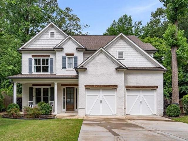 1867 Dyer Cir, Chamblee, GA 30341