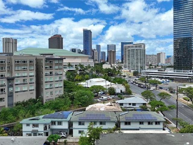 1867 Kapiolani Blvd Unit Mainhouse and B, Honolulu, HI 96826