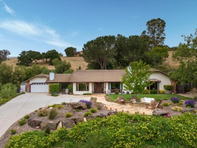 1867 Ringsted Dr, Solvang, CA 93463