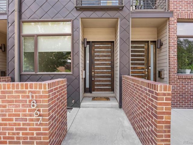 1867 S High Street