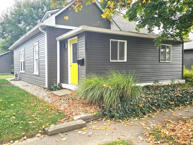 1867 Singleton St, Indianapolis, IN 46203 | MLS #22078