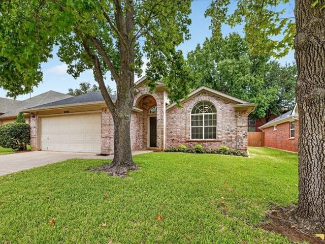 1868 Meyerwood Ln N, Flower Mound, TX 75028