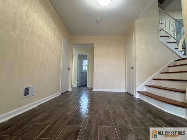 1868 Oak Tree Road