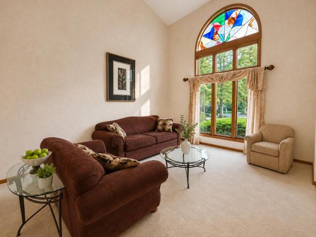 1868 Cypress Dr