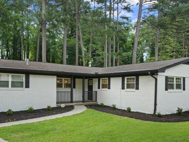 1868 Fort Valley Dr SW, Atlanta, GA 30311