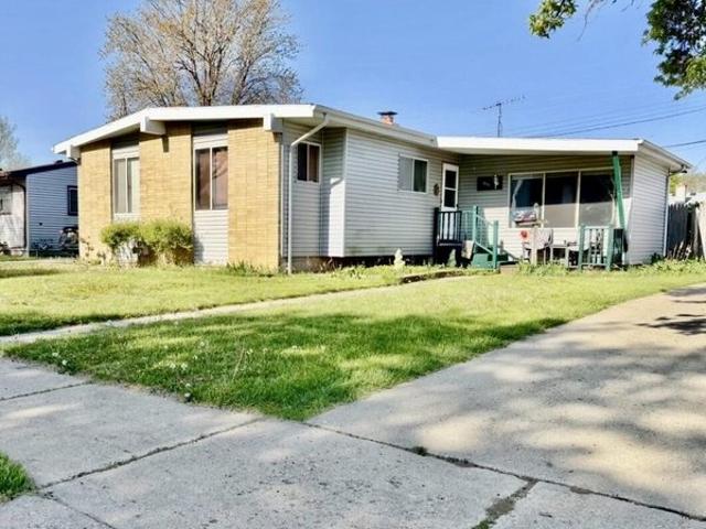 1868 19th Ave, Kenosha, WI 53140