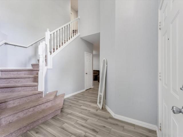 1869 Meyerwood Lane N