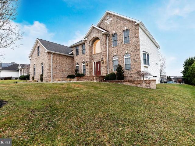 1869 Whispering Woods Way