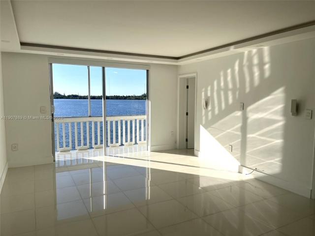 18601 NE 14th Ave, Unit 409, Miami, FL 33179 | MLS #A11907 | Compass