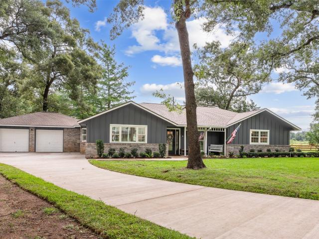 18602 Tanager Lane