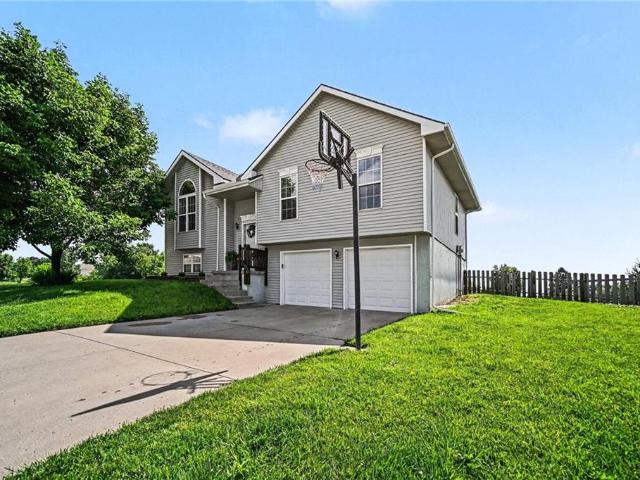 18607 Wildflower Drive