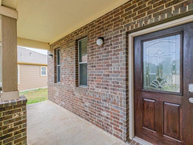 18607 Shavano Court