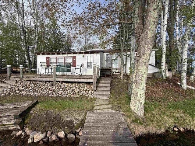 18604 Smokey Lake Ln, Townsend, WI 54175