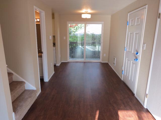 18609 Bothell 2 Bedroom Apartment for Rent at 18609 103rd Ave Ne, Bothell, WA 98011 Maywood Beckstrom Hill
