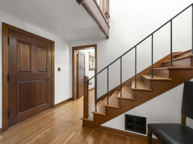 1860 Midlothian Drive