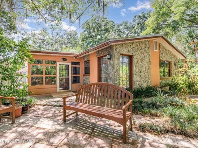 1860 NE 62nd St, Ocala, FL 34479