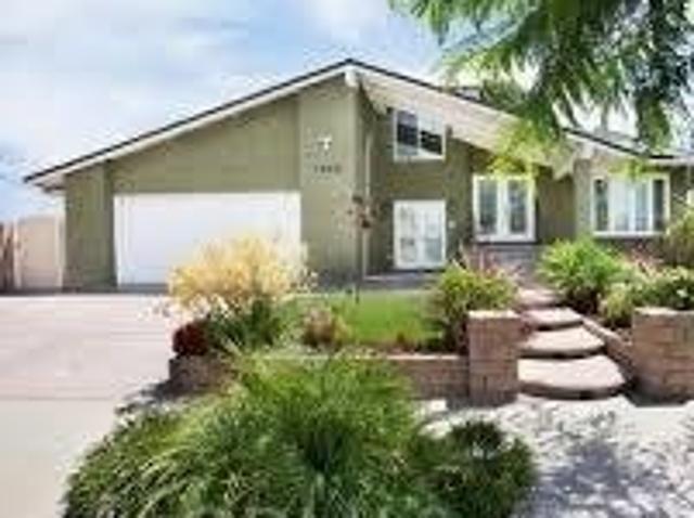 1860 Claudia Ave, Simi Valley, CA 93065