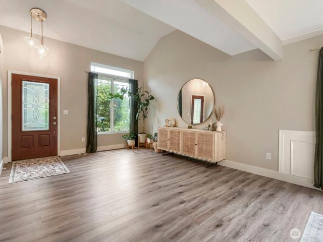 1860 th Street Ct E