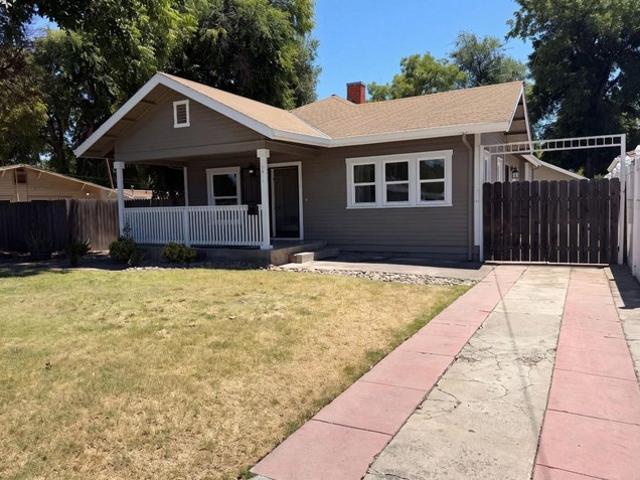 1860 W Willow St, Stockton, CA 95203