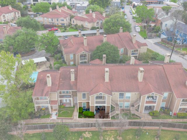 1860 White Oak Drive 355